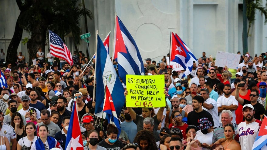 SILENCE: Far-Left Democrats Go Quiet as Pro-Freedom Protests Erupt in ...