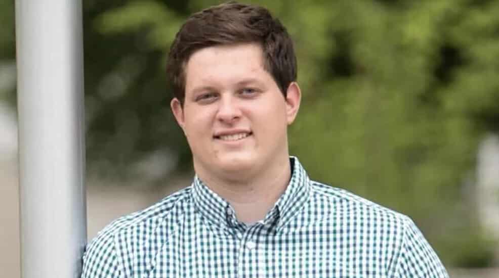 'NOTHING SHORT OF HEROIC': Bystander Who Killed Shooter in Indiana Mall ...