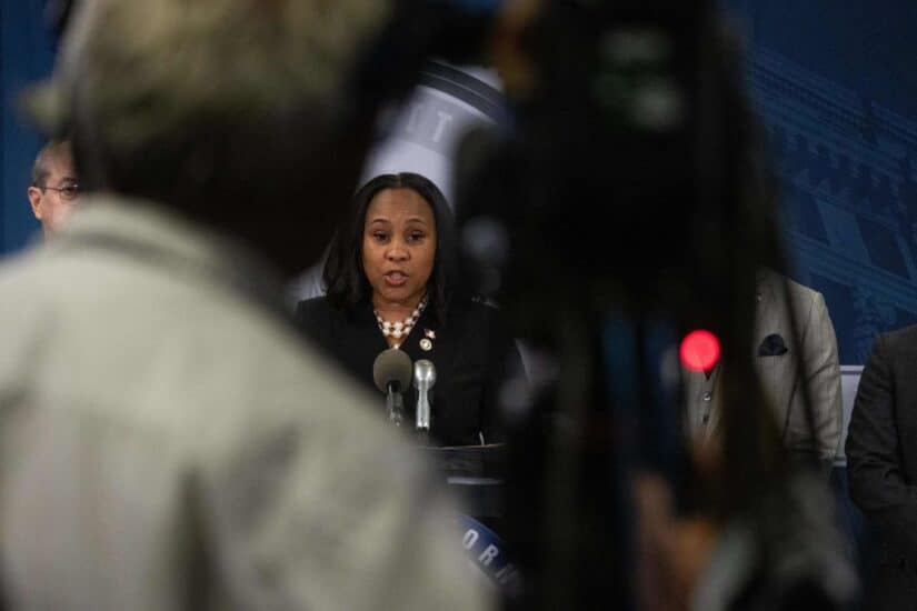 FANI FOLDS: Fulton County DA Admits Relationship With Special ...