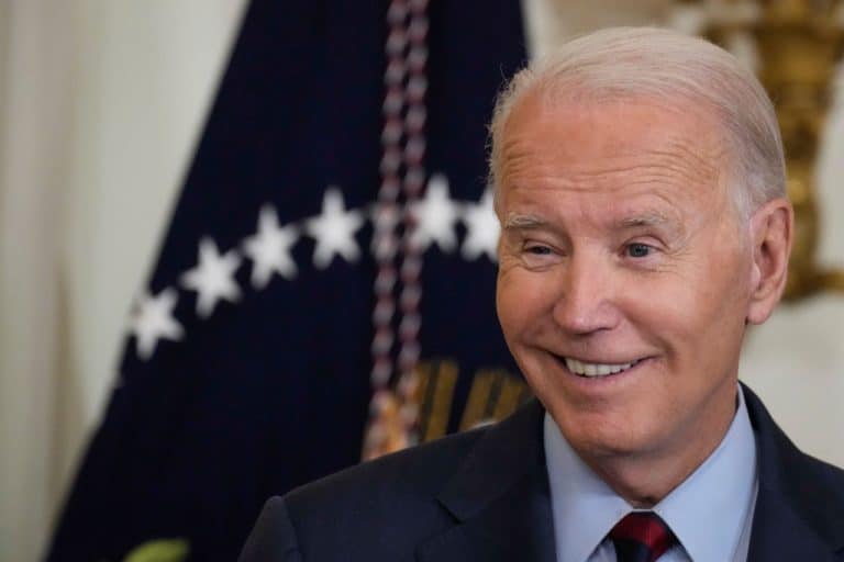 'I WILL MISS THAT LUNATIC': Trump Trolls 'Dumocrats' After Al Green ...