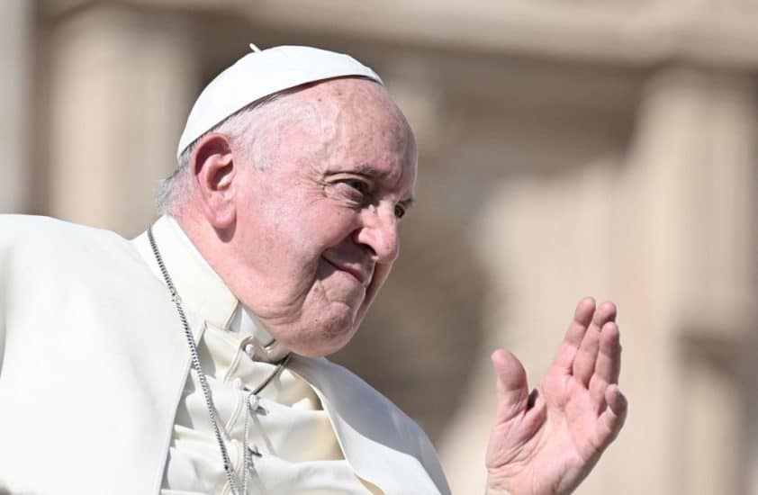 POPE FRANCIS DEAD: 88-Year-Old Pope Passes After Struggle With ...