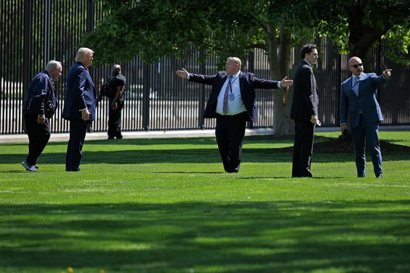 'TWO BEAUTIFUL FLAGS': President Trump Announces Two New Flag Poles ...