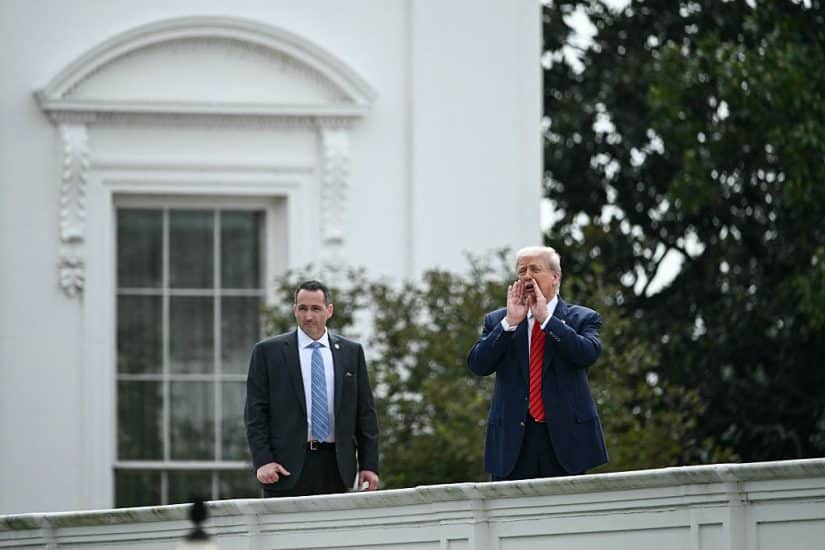 ON THE HOUSE: Trump Takes Questions From Reporters on the White House ...