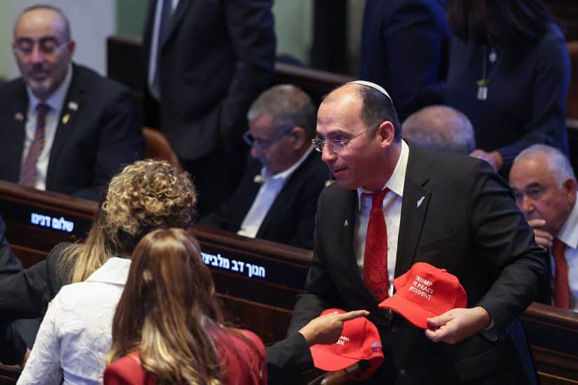 'TRUMP THE PEACE PRESIDENT': Special MAGA-Style Hats Handed Out Inside ...