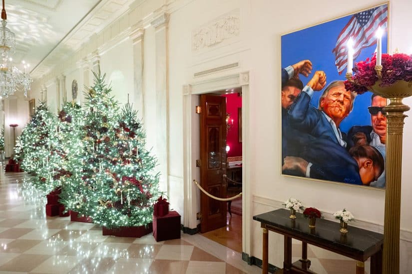 A VERY MAGA CHRISTMAS: President Trump Declares Christmas Eve and Dec ...