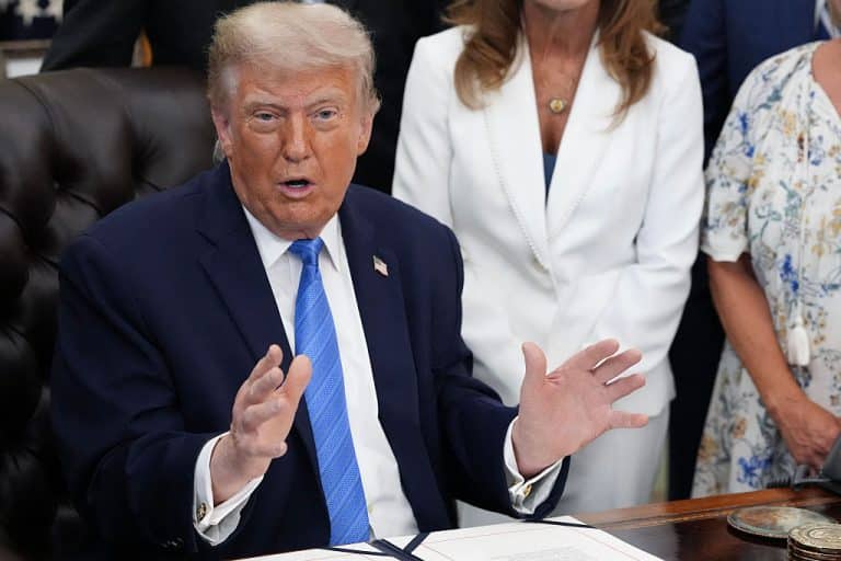 POTUS ON PLATNER: 'He's a Thug ... He's a Cheap, No-Good Person' [WATCH]